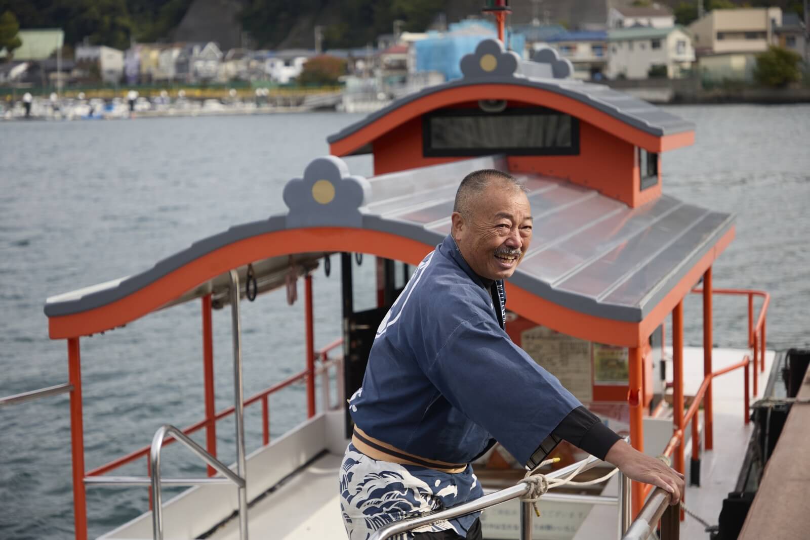 Uraga Ferry Boat Atagomaru | CONNECTED JAPAN AWAITS YOU